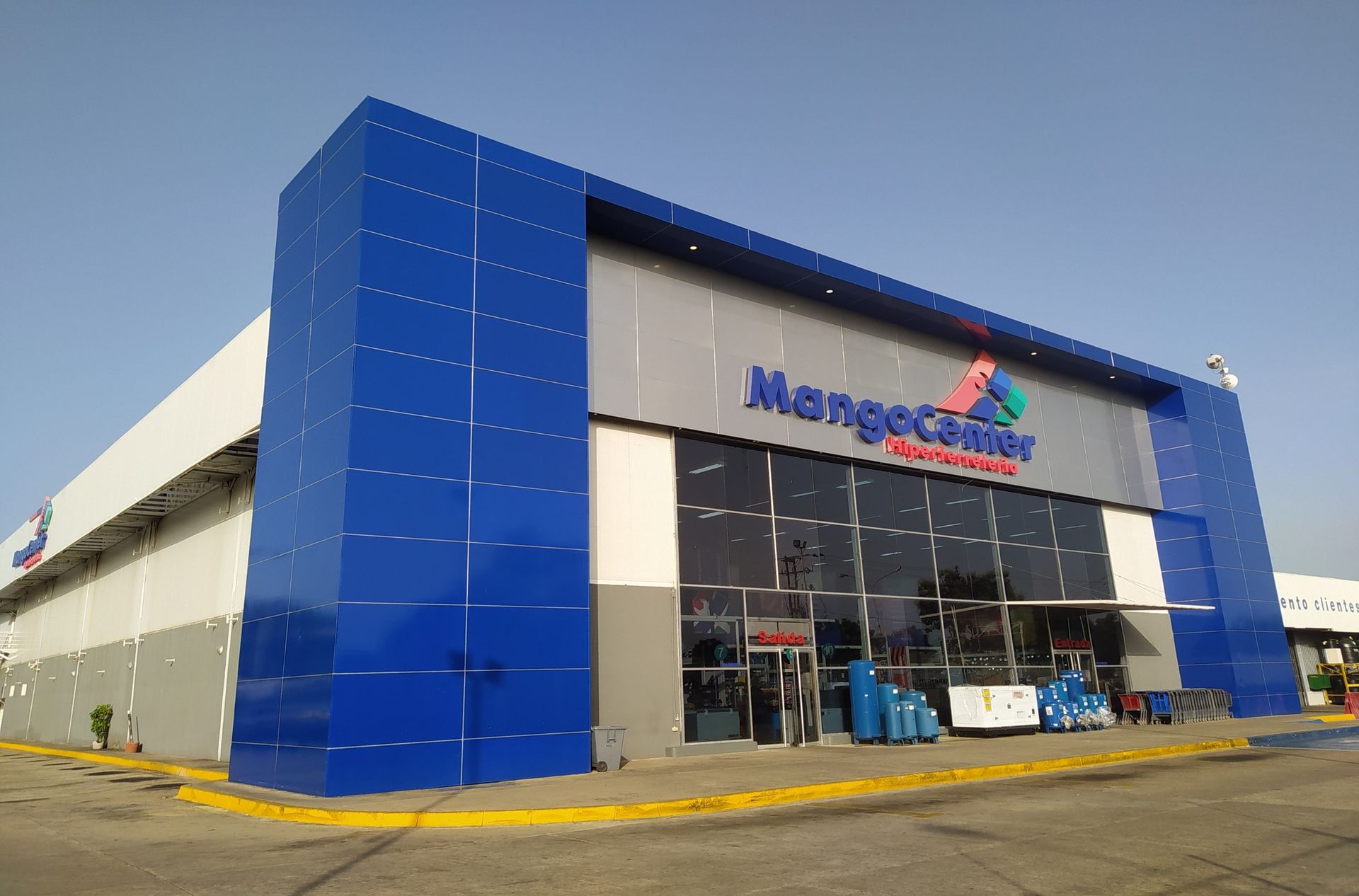 Nuestras Tiendas | MangoCenter